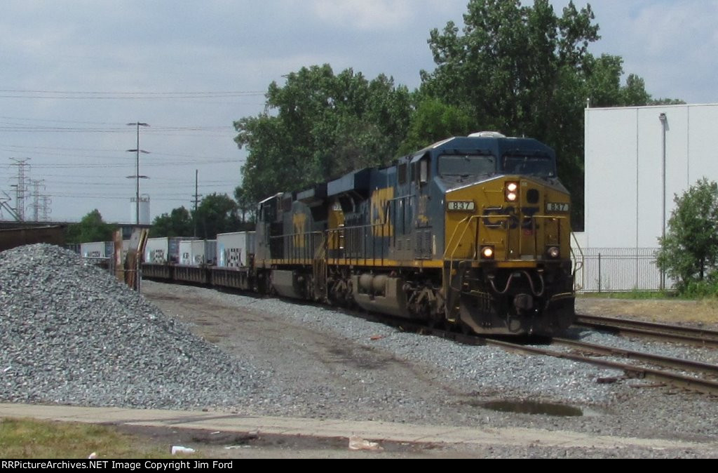 CSXT 837